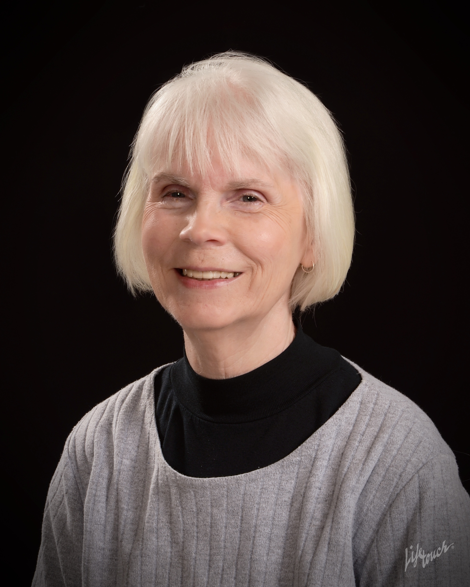 INTERVIEW WITH WANDA PELFREY – Where Hope Blooms